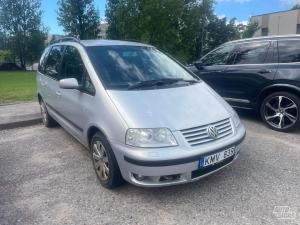 Серый Фольксваген Шаран 2001 в Вильнюс, объемом двигателя 1.90 л и пробегом 300 тыс. км за 1000 €, фото  на AUTOMOTO.COM.LV