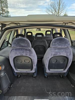 Pelēks Volkswagen Sharan 2001 Dobele, ar dzinēja tilpumu 1.90 L un nobraukumu 411 tūkst. km par 1965 €, foto 4 vietnē AUTOMOTO.COM.LV