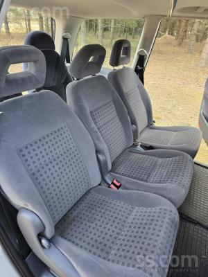 Pelēks Volkswagen Sharan 2001 Dobele, ar dzinēja tilpumu 1.90 L un nobraukumu 411 tūkst. km par 1965 €, foto 10 vietnē AUTOMOTO.COM.LV