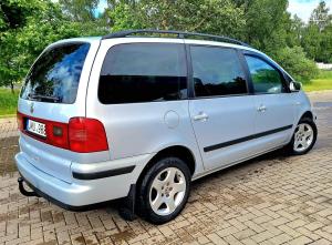 Grey Volkswagen Sharan 2002 in Radviliskis, with an engine capacity of 1.90 L and mileage of 251 thousand km for 3750 €, photo 9 on AUTOMOTO.COM.LV