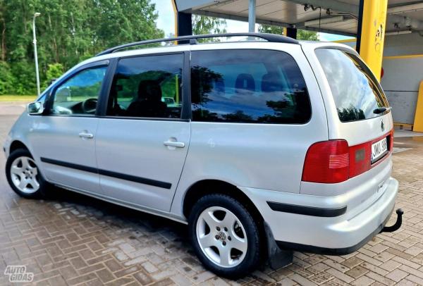 Grey Volkswagen Sharan 2002 in Radviliskis, with an engine capacity of 1.90 L and mileage of 251 thousand km for 3750 €, photo 9 on AUTOMOTO.COM.LV
