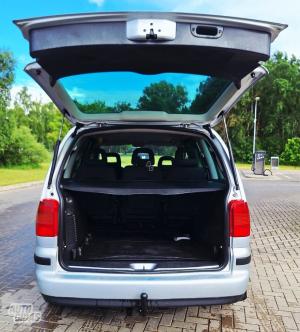 Grey Volkswagen Sharan 2002 in Radviliskis, with an engine capacity of 1.90 L and mileage of 251 thousand km for 3750 €, photo 15 on AUTOMOTO.COM.LV