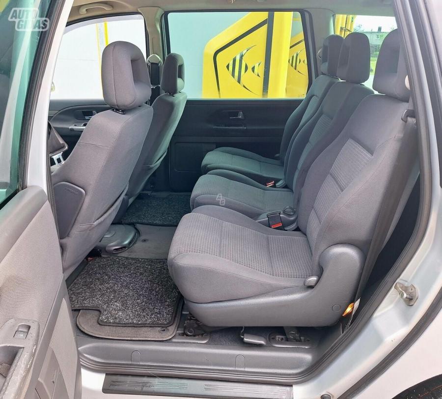 Grey Volkswagen Sharan 2002 in Radviliskis, with an engine capacity of 1.90 L and mileage of 251 thousand km for 3750 €, photo 24 on AUTOMOTO.COM.LV