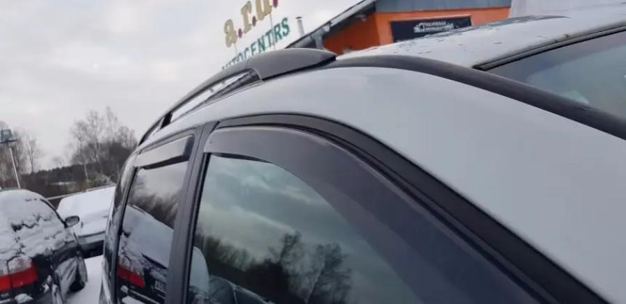 Pelēks Volkswagen Sharan 2002 Valmiera, ar dzinēja tilpumu 1.90 L un nobraukumu 349 tūkst. km par 1750 €, foto 14 vietnē AUTOMOTO.COM.LV
