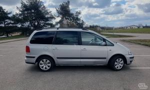 Pelēks Volkswagen Sharan 2003 Kaišiadorys, ar dzinēja tilpumu 1.90 L un nobraukumu 341 tūkst. km par 1300 €, foto 5 vietnē AUTOMOTO.COM.LV
