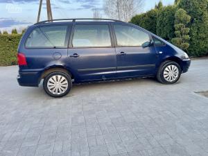 Pelēks Volkswagen Sharan 2003 Viļņa, ar dzinēja tilpumu 1.90 L un nobraukumu 370 tūkst. km par 1700 €, foto 9 vietnē AUTOMOTO.COM.LV