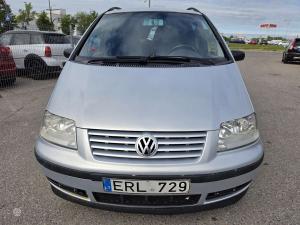 Grey Volkswagen Sharan 2003 in Kaunas, with an engine capacity of 1.90 L and mileage of 372 thousand km for 1250 €, photo 3 on AUTOMOTO.COM.LV