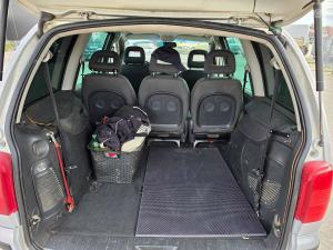 Grey Volkswagen Sharan 2003 in Kaunas, with an engine capacity of 1.90 L and mileage of 372 thousand km for 1250 €, photo 12 on AUTOMOTO.COM.LV