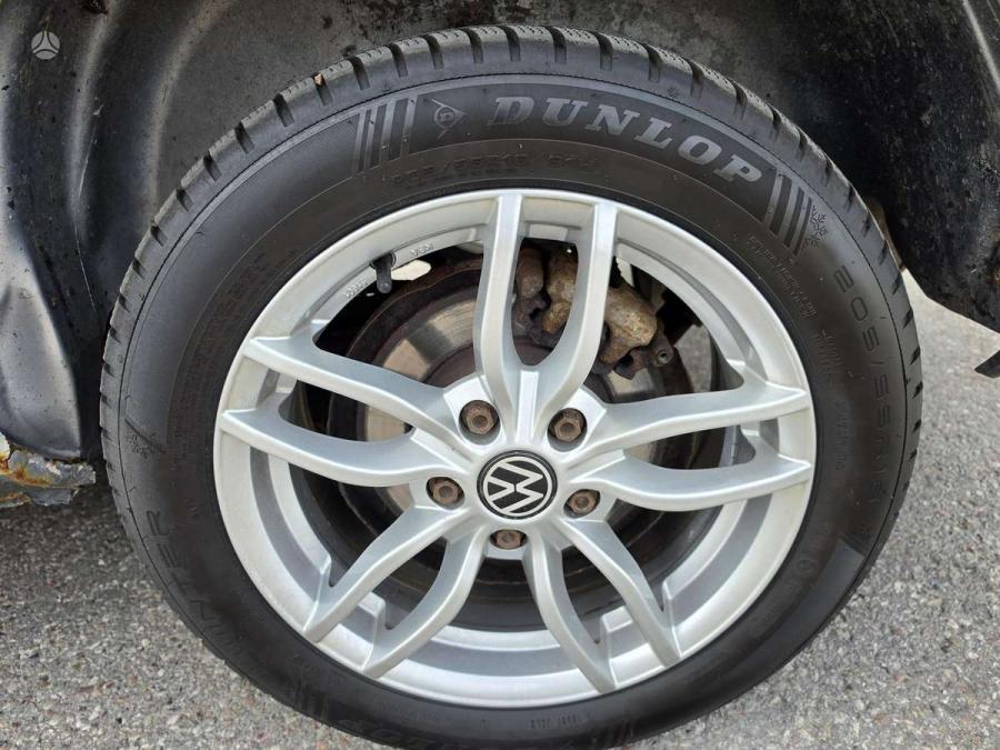 Grey Volkswagen Sharan 2003 in Kaunas, with an engine capacity of 1.90 L and mileage of 372 thousand km for 1250 €, photo 14 on AUTOMOTO.COM.LV