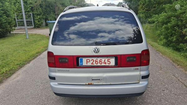 Grey Volkswagen Sharan 2003 in Kaunas, with an engine capacity of 1.90 L and mileage of 354 thousand km for 570 €, photo 9 on AUTOMOTO.COM.LV