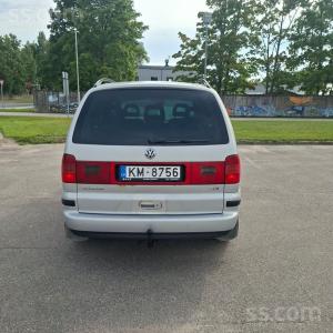 Серый Фольксваген Шаран 2003 в Рига, объемом двигателя 1.90 л и пробегом 291 тыс. км за 2490 €, фото 6 на AUTOMOTO.COM.LV