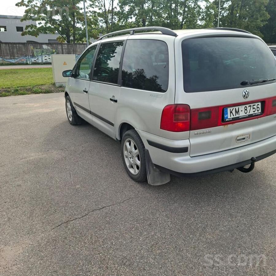 Серый Фольксваген Шаран 2003 в Рига, объемом двигателя 1.90 л и пробегом 291 тыс. км за 2490 €, фото 7 на AUTOMOTO.COM.LV