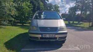 Pelēks Volkswagen Sharan 2003 Alūksne, ar dzinēja tilpumu 1.90 L un nobraukumu 0 tūkst. km par 850 €, foto 4 vietnē AUTOMOTO.COM.LV