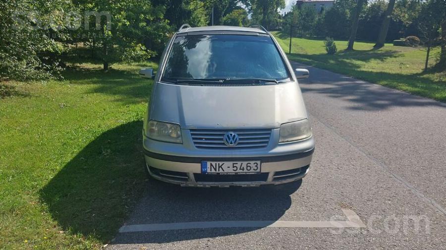 Pelēks Volkswagen Sharan 2003 Alūksne, ar dzinēja tilpumu 1.90 L un nobraukumu 0 tūkst. km par 850 €, foto 5 vietnē AUTOMOTO.COM.LV