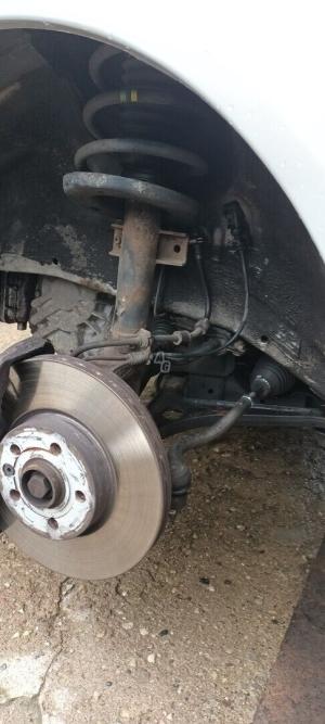 Pelēks Volkswagen Sharan 2003 Šauļi, ar dzinēja tilpumu 1.80 L un nobraukumu 146 tūkst. km par 3750 €, foto 19 vietnē AUTOMOTO.COM.LV