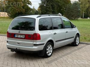 Grey Volkswagen Sharan 2003 in Riga, with an engine capacity of 1.90 L and mileage of 292 thousand km for 1590 €, photo 7 on AUTOMOTO.COM.LV
