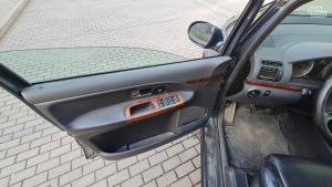 Grey Volkswagen Sharan 2004 in Kaunas, with an engine capacity of 1.90 L and mileage of 415 thousand km for 1850 €, photo 13 on AUTOMOTO.COM.LV