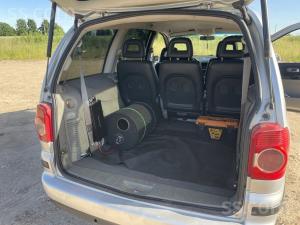 Pelēks Volkswagen Sharan 2004 Tukums, ar dzinēja tilpumu 1.90 L un nobraukumu 372 tūkst. km par 1500 €, foto 12 vietnē AUTOMOTO.COM.LV