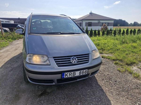 Grey Volkswagen Sharan 2004 in Klaipeda, with an engine capacity of 1.90 L and mileage of 447 thousand km for 750 €, photo 1 on AUTOMOTO.COM.LV