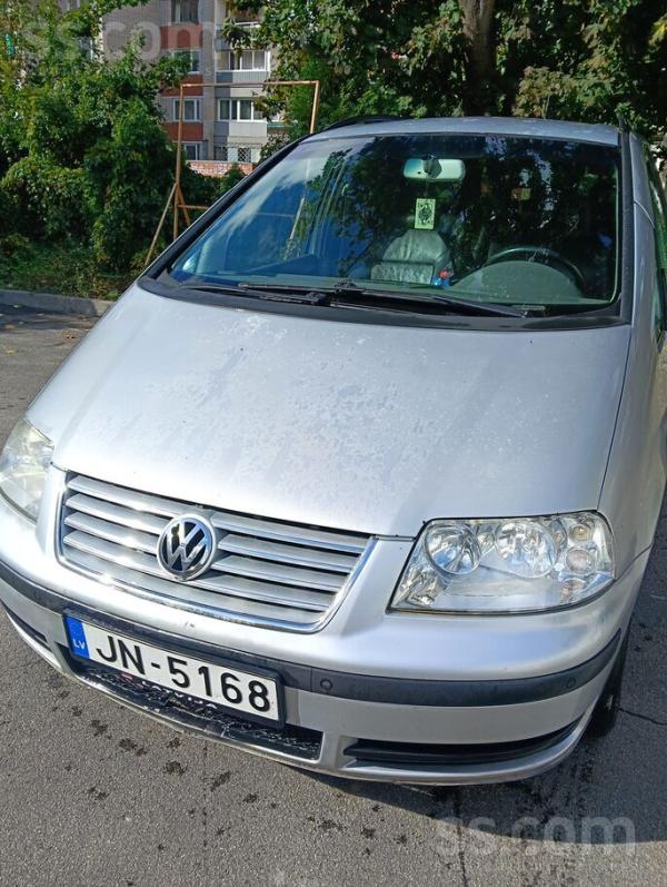 Pelēks Volkswagen Sharan 2004 Rīga, ar dzinēja tilpumu 1.90 L un nobraukumu 376 tūkst. km par 1620 €, foto 9 vietnē AUTOMOTO.COM.LV
