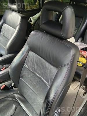 Grey Volkswagen Sharan 2004 in Riga, with an engine capacity of 1.90 L and mileage of 376 thousand km for 1620 €, photo 17 on AUTOMOTO.COM.LV