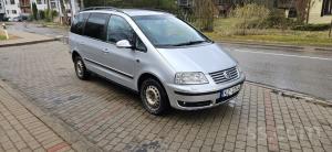 Pelēks Volkswagen Sharan 2005 Rīga, ar dzinēja tilpumu 1.90 L un nobraukumu 290 tūkst. km par 1400 €, foto 4 vietnē AUTOMOTO.COM.LV