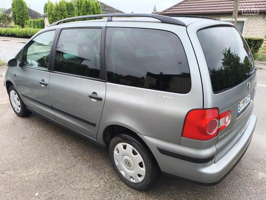 Pelēks Volkswagen Sharan 2005 Joniškis, ar dzinēja tilpumu 1.90 L un nobraukumu 239 tūkst. km par 2499 €, foto 12 vietnē AUTOMOTO.COM.LV