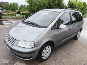 Pelēks Volkswagen Sharan 2005 Joniškis, ar dzinēja tilpumu 1.90 L un nobraukumu 239 tūkst. km par 2499 €, foto 19 vietnē AUTOMOTO.COM.LV