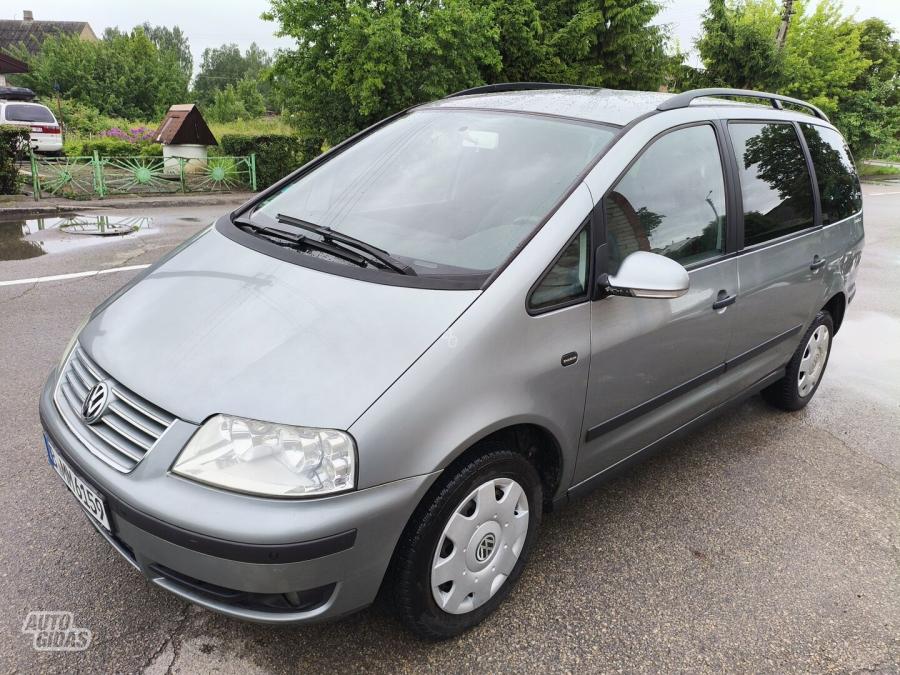 Pelēks Volkswagen Sharan 2005 Joniškis, ar dzinēja tilpumu 1.90 L un nobraukumu 239 tūkst. km par 2499 €, foto 19 vietnē AUTOMOTO.COM.LV