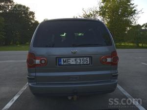 Grey Volkswagen Sharan 2005 in Jekabpils, with an engine capacity of 1.90 L and mileage of 289 thousand km for 1250 €, photo 5 on AUTOMOTO.COM.LV