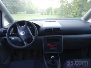 Grey Volkswagen Sharan 2005 in Jekabpils, with an engine capacity of 1.90 L and mileage of 289 thousand km for 1250 €, photo 6 on AUTOMOTO.COM.LV