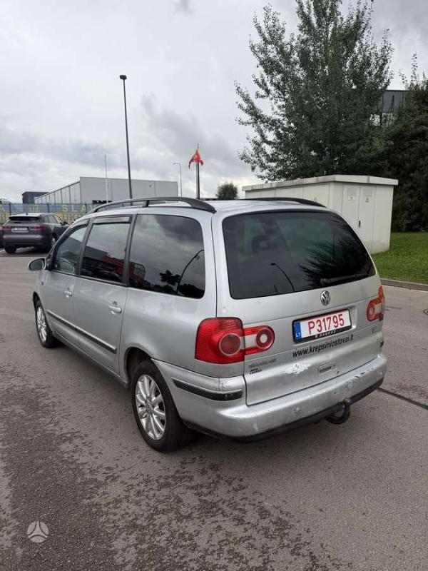 Фольксваген Шаран 2005 в Каунас на AUTOMOTO.COM.LV Серый Фольксваген Шаран 2005 в Каунас, объемом двигателя 1.90 л и пробегом 425 тыс. км за 899 €, фото 7 на AUTOMOTO.COM.LV