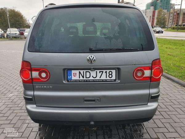 Фольксваген Шаран 2005 в Каунас на AUTOMOTO.COM.LV Серый Фольксваген Шаран 2005 в Каунас, объемом двигателя 2.00 л и пробегом 273 тыс. км за 1100 €, фото 3 на AUTOMOTO.COM.LV