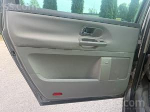 Pelēks Volkswagen Sharan 2005 Rēzekne, ar dzinēja tilpumu 1.90 L un nobraukumu 295 tūkst. km par 2250 €, foto 9 vietnē AUTOMOTO.COM.LV