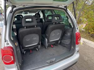 Pelēks Volkswagen Sharan 2005 Kauņa, ar dzinēja tilpumu 1.90 L un nobraukumu 0 tūkst. km par 2350 €, foto 36 vietnē AUTOMOTO.COM.LV