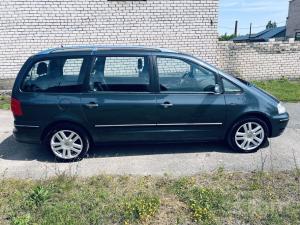 Pelēks Volkswagen Sharan 2006 Daugavpils, ar dzinēja tilpumu 1.90 L un nobraukumu 272 tūkst. km par 4199 €, foto 6 vietnē AUTOMOTO.COM.LV