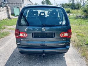 Pelēks Volkswagen Sharan 2006 Daugavpils, ar dzinēja tilpumu 1.90 L un nobraukumu 272 tūkst. km par 4199 €, foto 8 vietnē AUTOMOTO.COM.LV