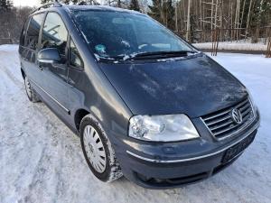 Pelēks Volkswagen Sharan 2006 Utena, ar dzinēja tilpumu 1.97 L un nobraukumu 295 tūkst. km par 2650 €, foto 4 vietnē AUTOMOTO.COM.LV