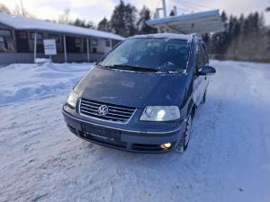 Pelēks Volkswagen Sharan 2006 Utena, ar dzinēja tilpumu 1.97 L un nobraukumu 295 tūkst. km par 2650 €, foto 16 vietnē AUTOMOTO.COM.LV