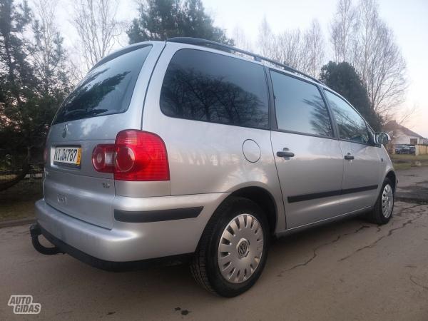 Pelēks Volkswagen Sharan 2006 Mažeikiai, ar dzinēja tilpumu 1.90 L un nobraukumu 267 tūkst. km par 3850 €, foto 8 vietnē AUTOMOTO.COM.LV