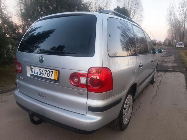 Pelēks Volkswagen Sharan 2006 Mažeikiai, ar dzinēja tilpumu 1.90 L un nobraukumu 267 tūkst. km par 3850 €, foto 9 vietnē AUTOMOTO.COM.LV