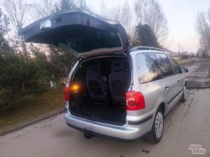 Pelēks Volkswagen Sharan 2006 Mažeikiai, ar dzinēja tilpumu 1.90 L un nobraukumu 267 tūkst. km par 3850 €, foto 11 vietnē AUTOMOTO.COM.LV