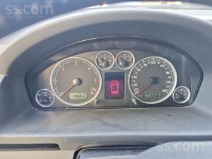 Pelēks Volkswagen Sharan 2006 Rīga, ar dzinēja tilpumu 1.80 L un nobraukumu 281 tūkst. km par 2300 €, foto 4 vietnē AUTOMOTO.COM.LV