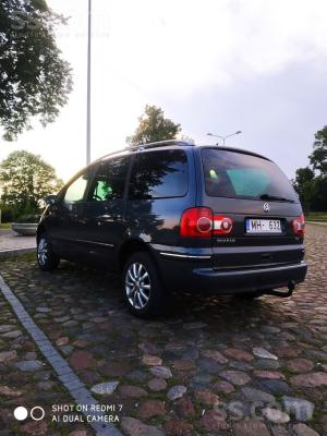 Grey Volkswagen Sharan 2006 in Daugavpils, with an engine capacity of 1.90 L and mileage of 298 thousand km for 3150 €, photo 5 on AUTOMOTO.COM.LV