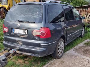 Pelēks Volkswagen Sharan 2006 Kazlų Rūda, ar dzinēja tilpumu 1.90 L un nobraukumu 400 tūkst. km par 300 €, foto 3 vietnē AUTOMOTO.COM.LV