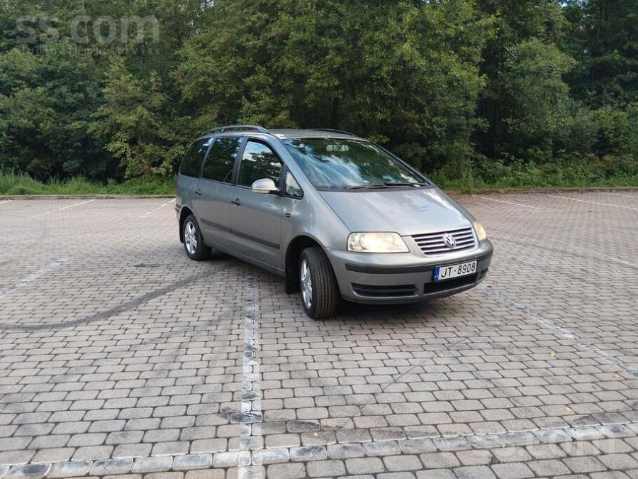 Pelēks Volkswagen Sharan 2006 Rīga, ar dzinēja tilpumu 1.90 L un nobraukumu 266 tūkst. km par 2666 €, foto 1 vietnē AUTOMOTO.COM.LV