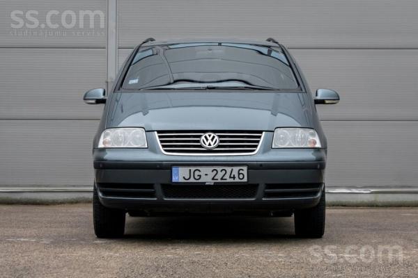Pelēks Volkswagen Sharan 2007 Rīga, ar dzinēja tilpumu 1.90 L un nobraukumu 0 tūkst. km par 3350 €, foto 2 vietnē AUTOMOTO.COM.LV