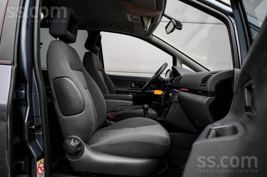 Pelēks Volkswagen Sharan 2007 Rīga, ar dzinēja tilpumu 1.90 L un nobraukumu 0 tūkst. km par 3350 €, foto 10 vietnē AUTOMOTO.COM.LV