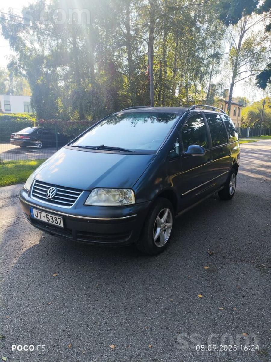 Pelēks Volkswagen Sharan 2007 Rīga, ar dzinēja tilpumu 1.90 L un nobraukumu 243 tūkst. km par 2995 €, foto 4 vietnē AUTOMOTO.COM.LV