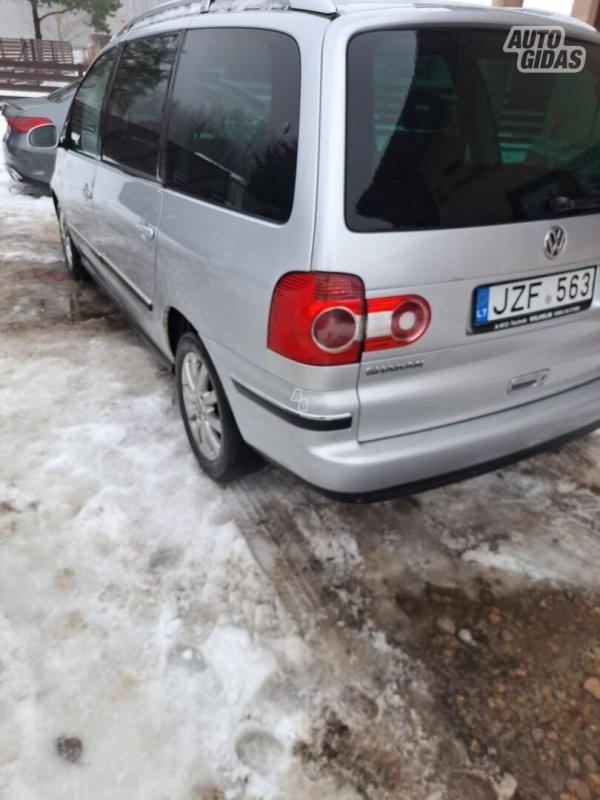 Grey Volkswagen Sharan 2007 in Kaunas, with an engine capacity of 1.90 L and mileage of 313 thousand km for 2600 €, photo 3 on AUTOMOTO.COM.LV
